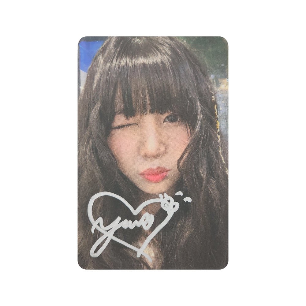 [ALBUM POCA] LOVEONE - FUNNY HONEY (PRE-ORDER YUNA Ver.) - Baro7 Best ...